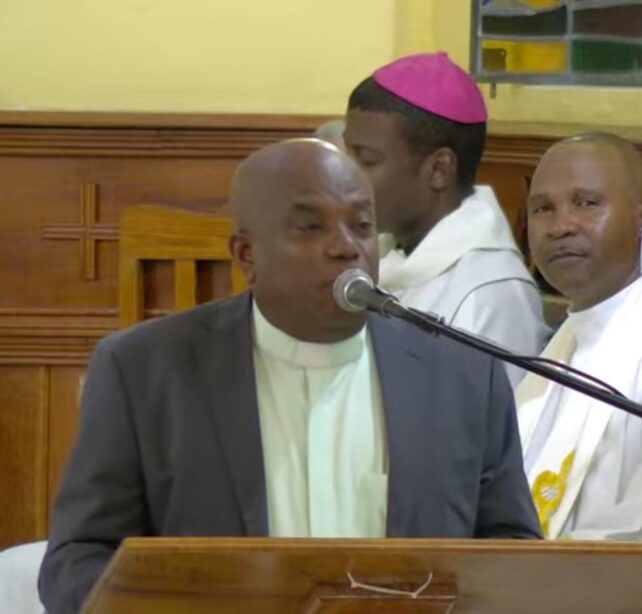 Evangelical churches promise to work with new Bishop - Dominica News Online